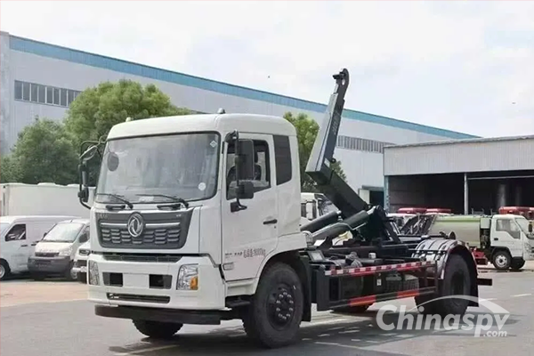 Dongfeng Tianjin Hook-lift Garbage Truck